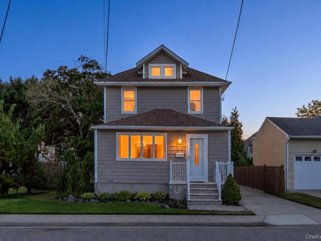 2500 Centre Avenue