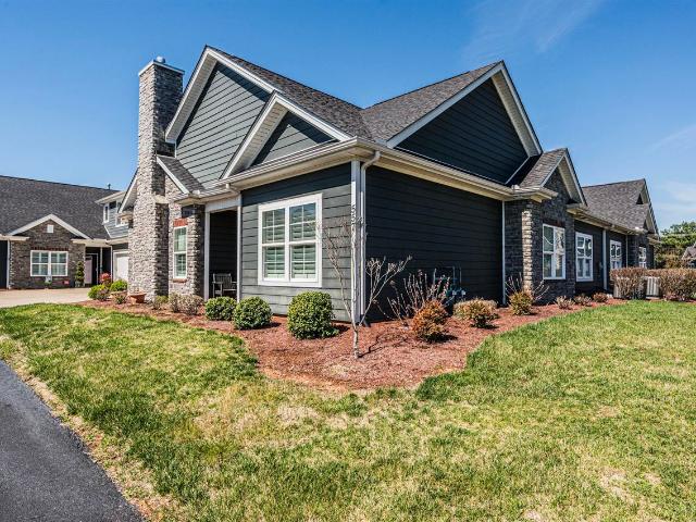 2500 Crossings Boulevard
