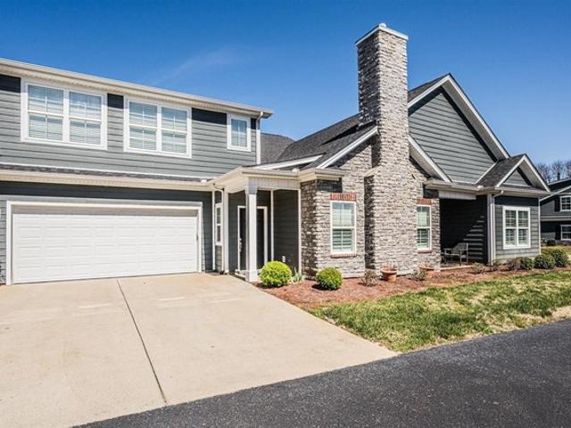 2500 Crossings Blvd Unit 557, Bowling Green, KY 42104