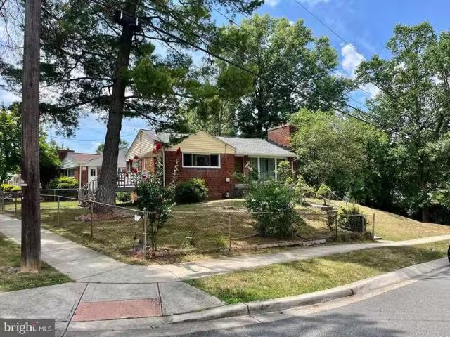 2500 EVANS DR, SILVER SPRING, MD 20902 653514682