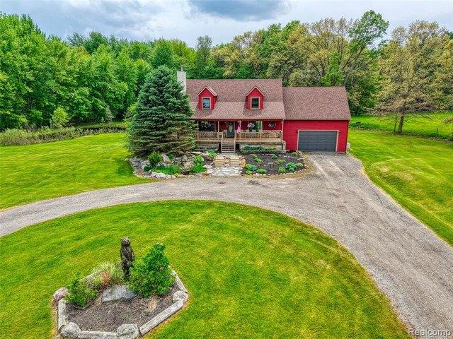 2500 E Jones Rd, Deerfield, MI 48855