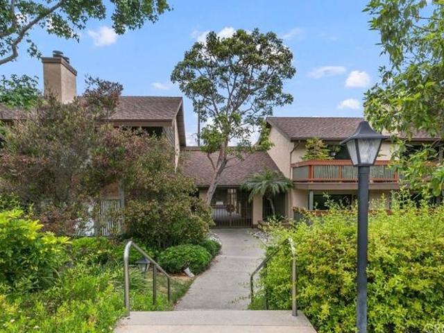 2500 E Willow St #103, Signal Hill, CA 90755