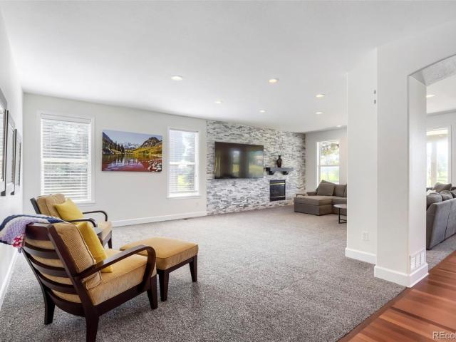 2500 Greensborough Drive