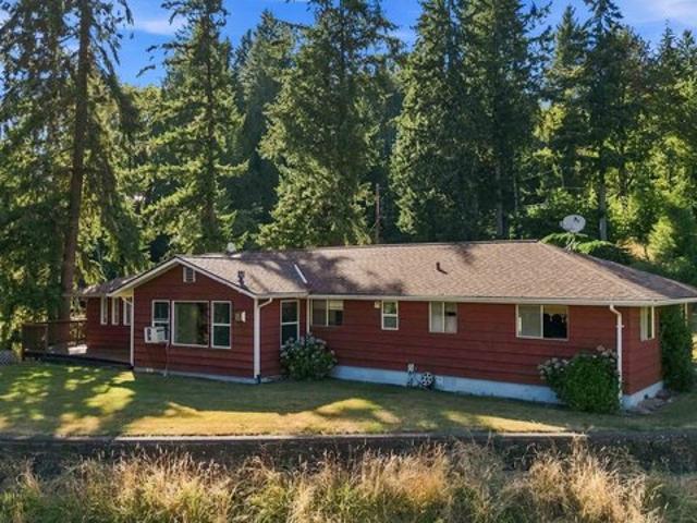 2500 Harris Street Rd, Kelso, WA 98626