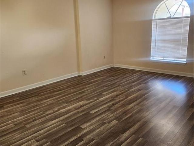 2500 Houma Boulevard # 323
