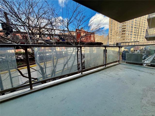 2500 Johnson Avenue 2M