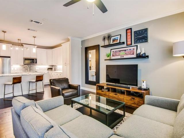 2500 King Arthur Blvd Unit 207, Lewisville, TX 75056
