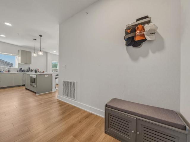 2500 Longview St # 300