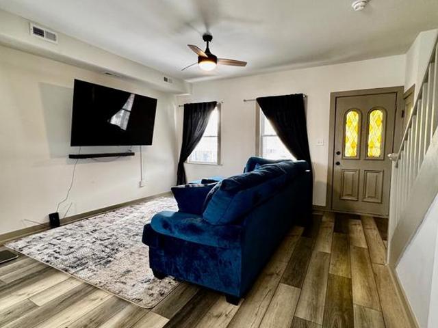 2500 Loyola Southway