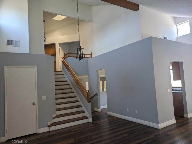 2500 Palm Shadowen Dr