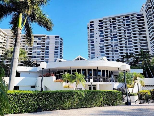 2500 Parkview Dr, 1111, Hallandale Beach, FL 33009