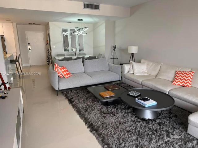 2500 Parkview Dr # 2518, Hallandale Beach FL 33009 #2518 Hallandale Beach