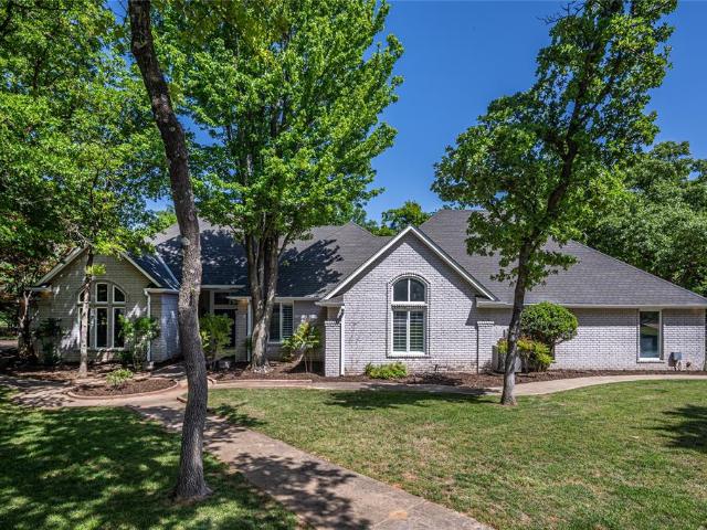 2500 Perth Drive