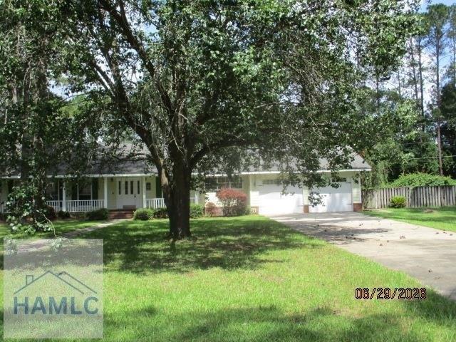 2500 Pin Oak St, Jesup, GA 31546