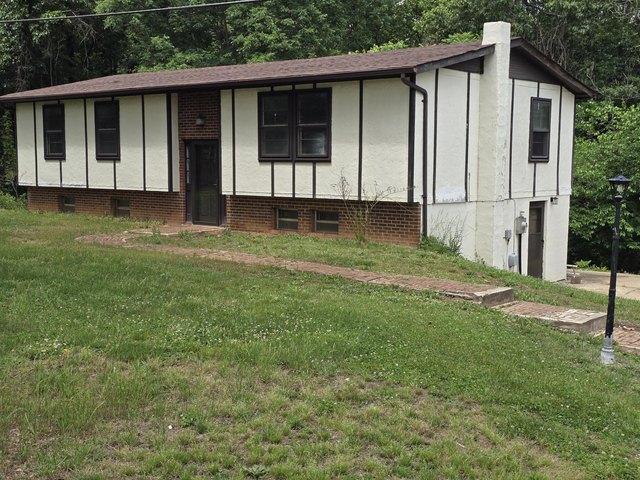 2500 Sunnymeade Rd, Rustburg, VA 24588