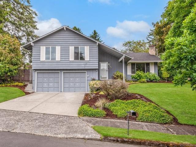 2500 SW 15th St, Gresham, OR 97080