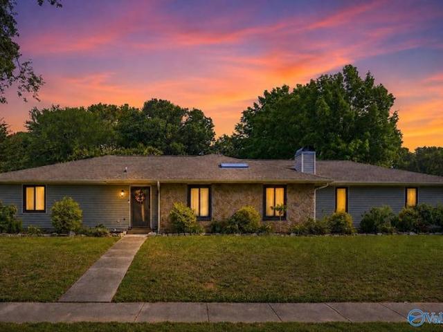 2500 SE Wynterhall Rd, Huntsville, AL 35803