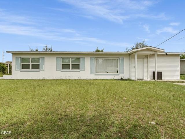 2500 W 20th St, Panama City, FL 32405