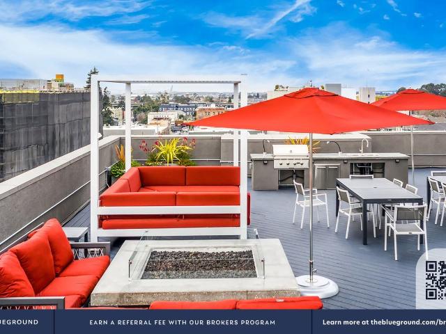 2500 Webster Street 1 Bedroom Apartment for Rent at 2500 Webster St #1830, Oakland, CA 94612 Northgate Waverly