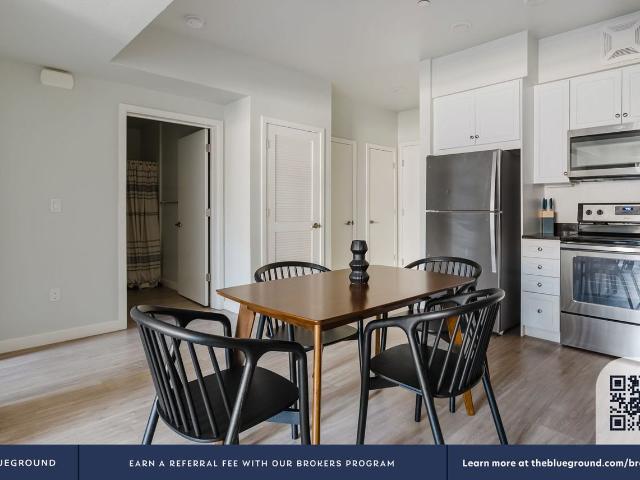 2500 Webster Street 1 Bedroom Apartment for Rent at 2500 Webster St #1830, Oakland, CA 94612 Northgate Waverly