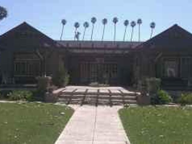$2500 3+2 plus Office Historical Bungalow Oxnard map