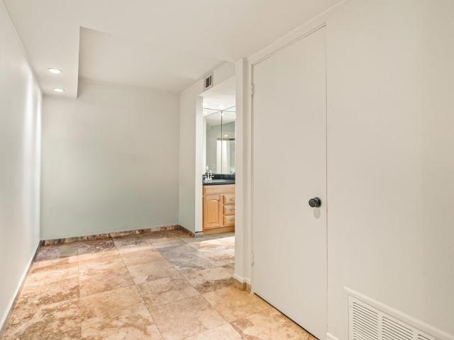 2501 N Indian Canyon Drive 603