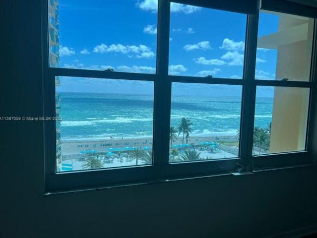 2501 Ocean Dr S #819, Hollywood, FL 33019