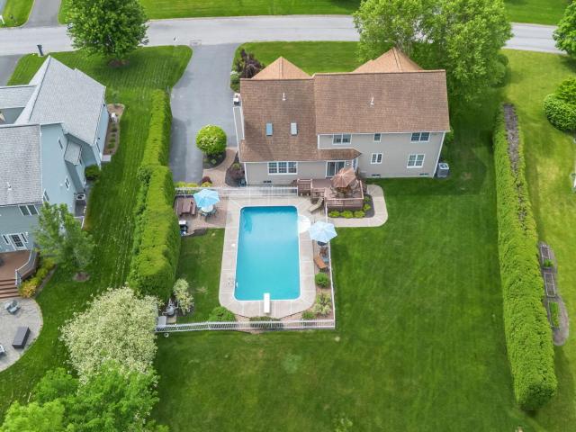 2501 Angelina Drive