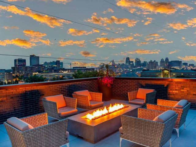 2501 Beacon Hill Studio Apartment for Rent at 2501 Troost Ave, Kansas City, MO 64108 Beacon Hills