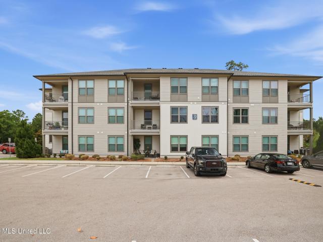 2501 Bienville Boulevard