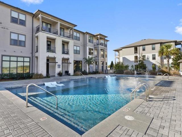 2501 Bienville Blvd Apt 137, Ocean Springs, MS 39564
