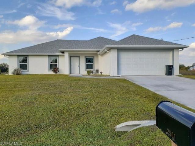 2501 E 17th St, Lehigh Acres, FL 33972