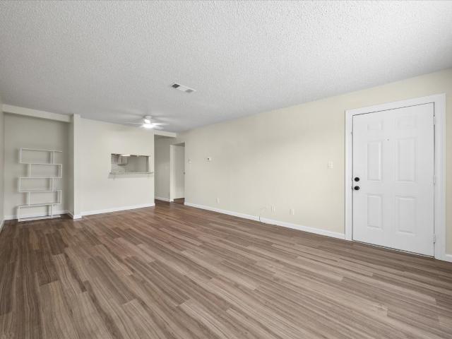 2501 gulf fwy 277b