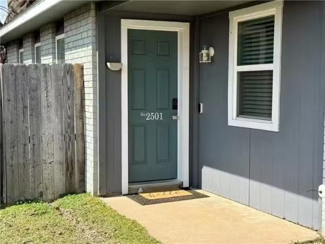 2501 PURDUE CIR, BENTONVILLE, AR 72712 Single Family Residence.