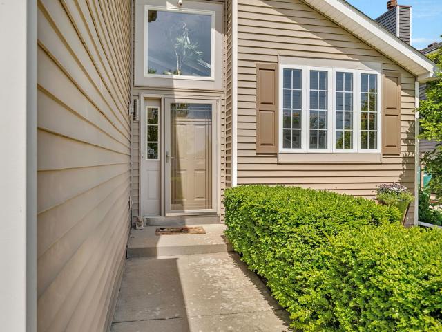 2501 RED OAK Court