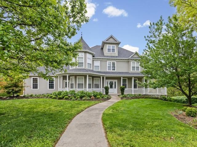 2501 St Regis Ct, Columbia, MO 65203
