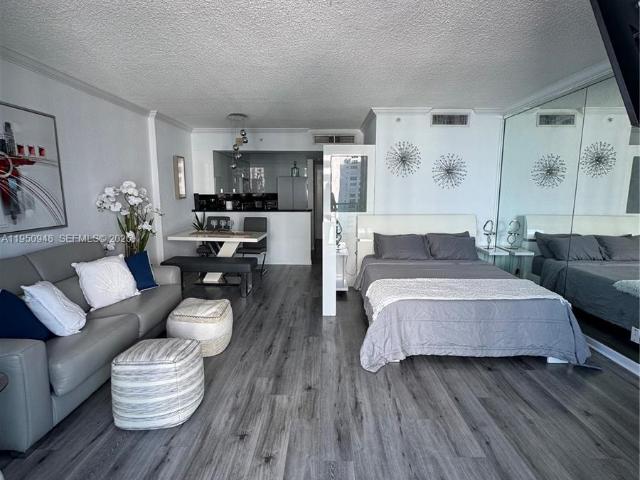 2501 S Ocean Dr, Unit 1105, Hollywood, FL 33019 | MLS #A11997 | Compass