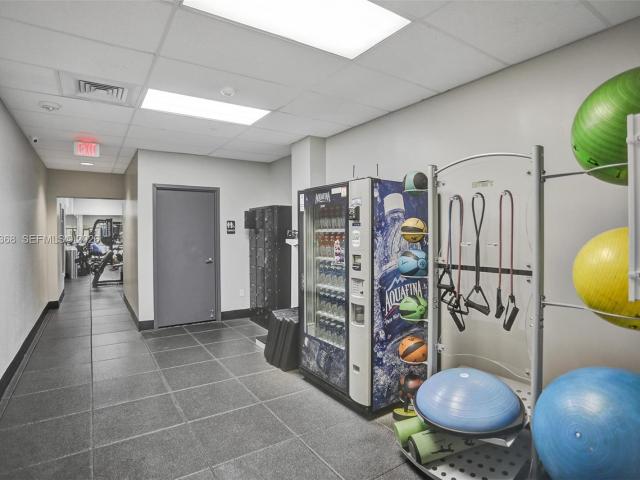 2501 S Ocean Dr, Unit 302, Hollywood, FL 33019 | MLS #A12032