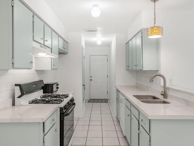 2501 Teri Rd # B