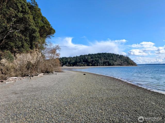 2501 th Ave SW, Lakebay, WA 98349 | MLS #2508