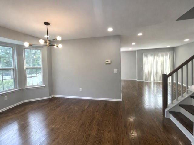 2501 Vantage Ct
