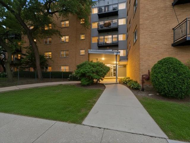 2501 W Bryn Mawr Ave Apt 102, Chicago, IL 60659