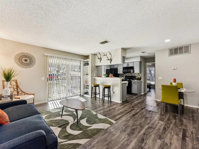 2501 Wickersham Ln, Unit 2632, Austin, TX 78741 | MLS #90488