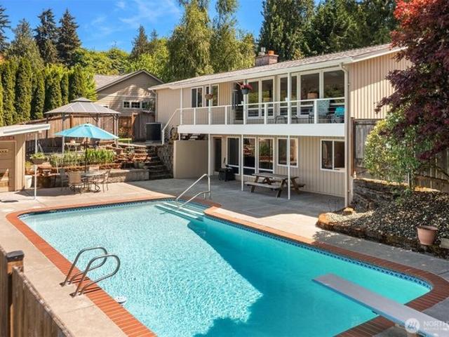2501 21st St SW, Puyallup, WA 98373