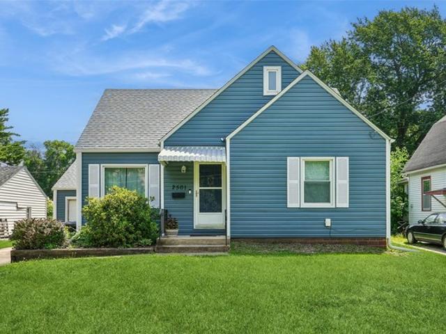2501 49th St, Des Moines, IA 50310