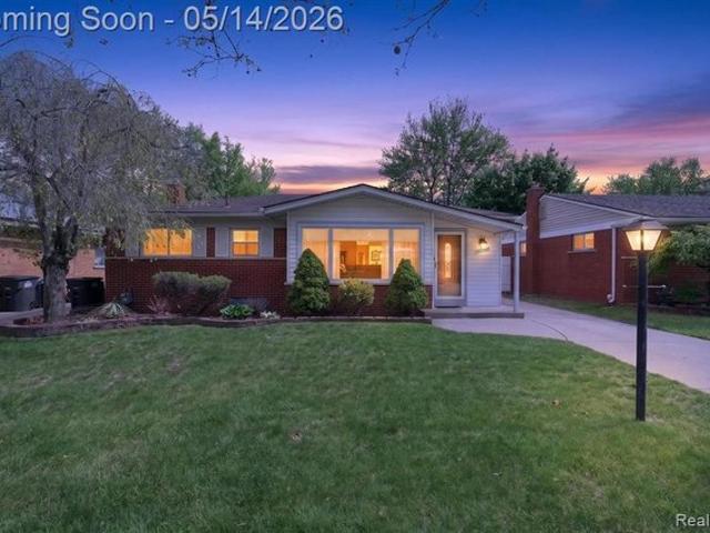 25023 Ward St, Taylor, MI 48180