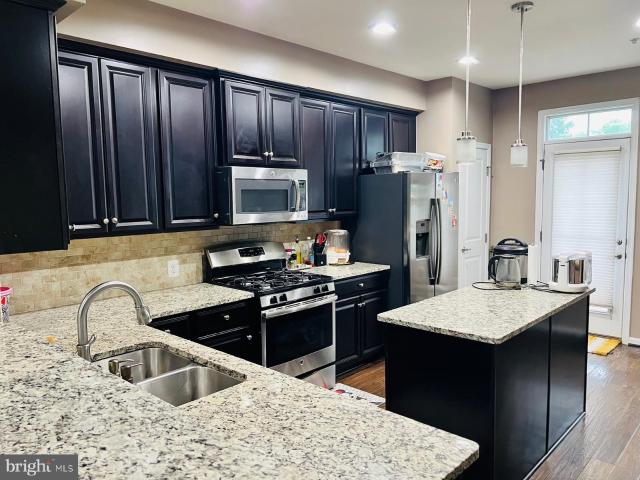 25025 Coats Square, Aldie, VA 20105 | MLS #VALO2123 | Compass