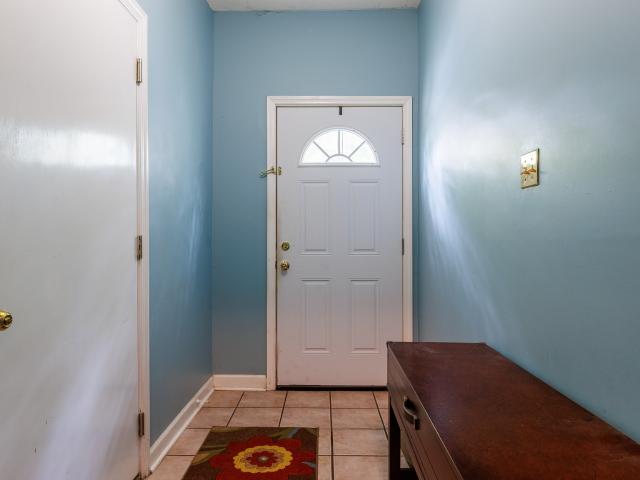 2502 B Jerry Jones Drive 19