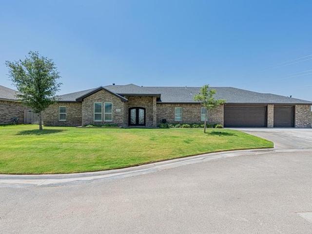 2502 Beachwood St, Midland, TX 79706