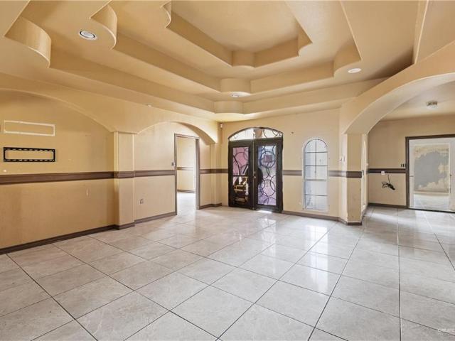 2502 Carnation Circle